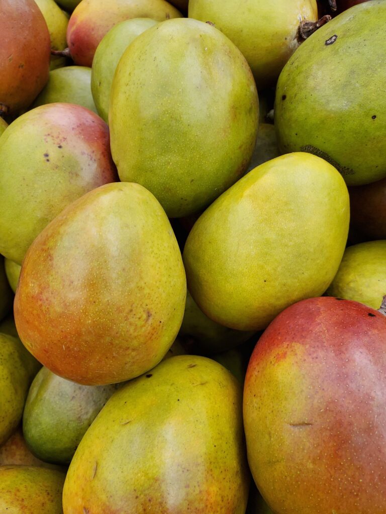 6 Health Benefits Of Eating Mangoes - Best Health Style